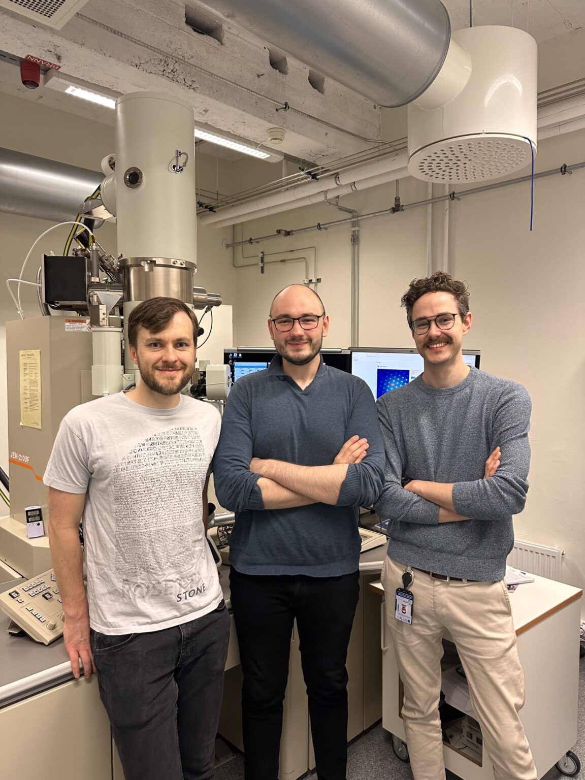 Solving a long-standing problem in transmission electron microscopy